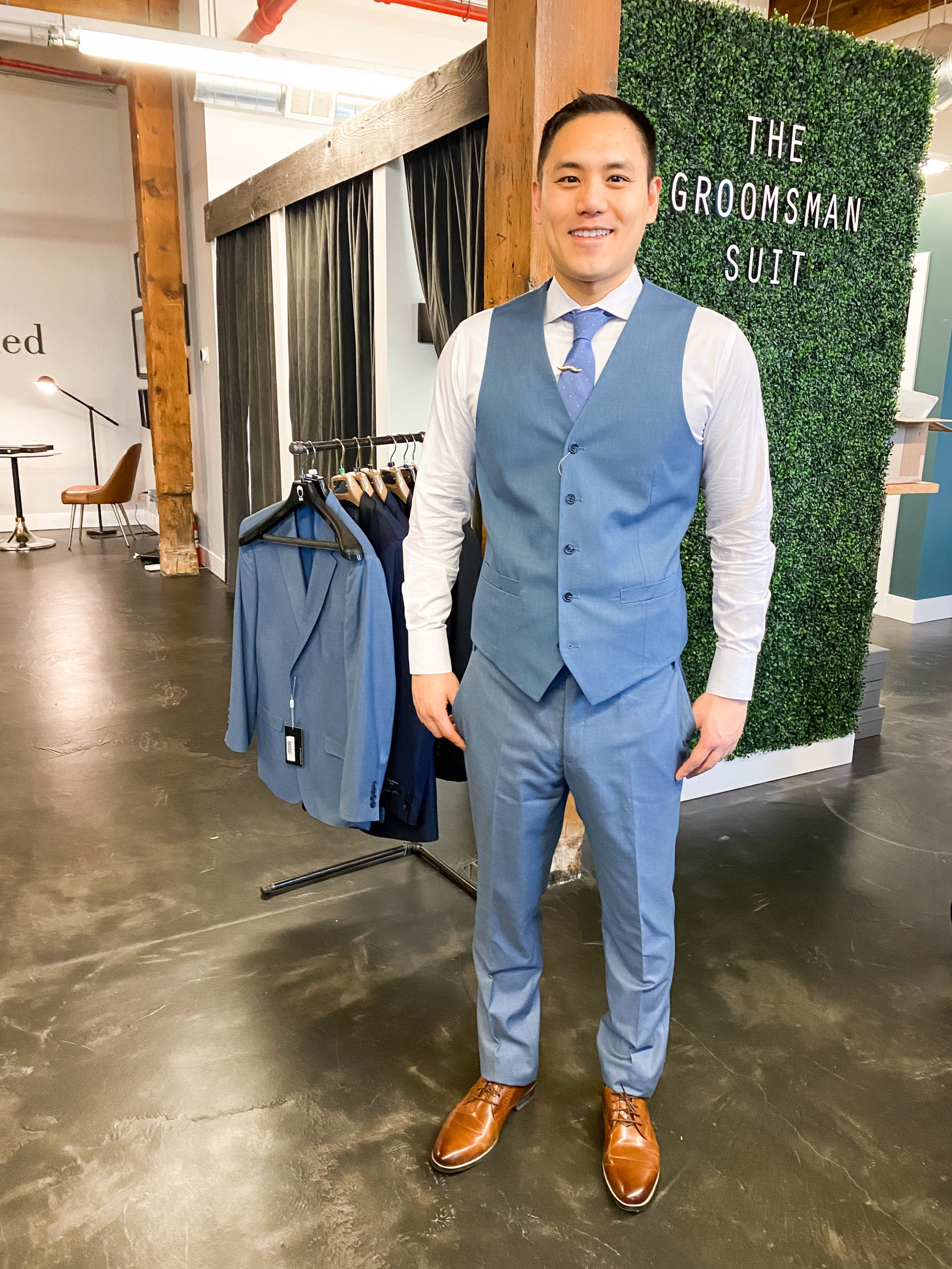 #TheLivstyledWeidding: Picking a suit at The Groomsman Suit
